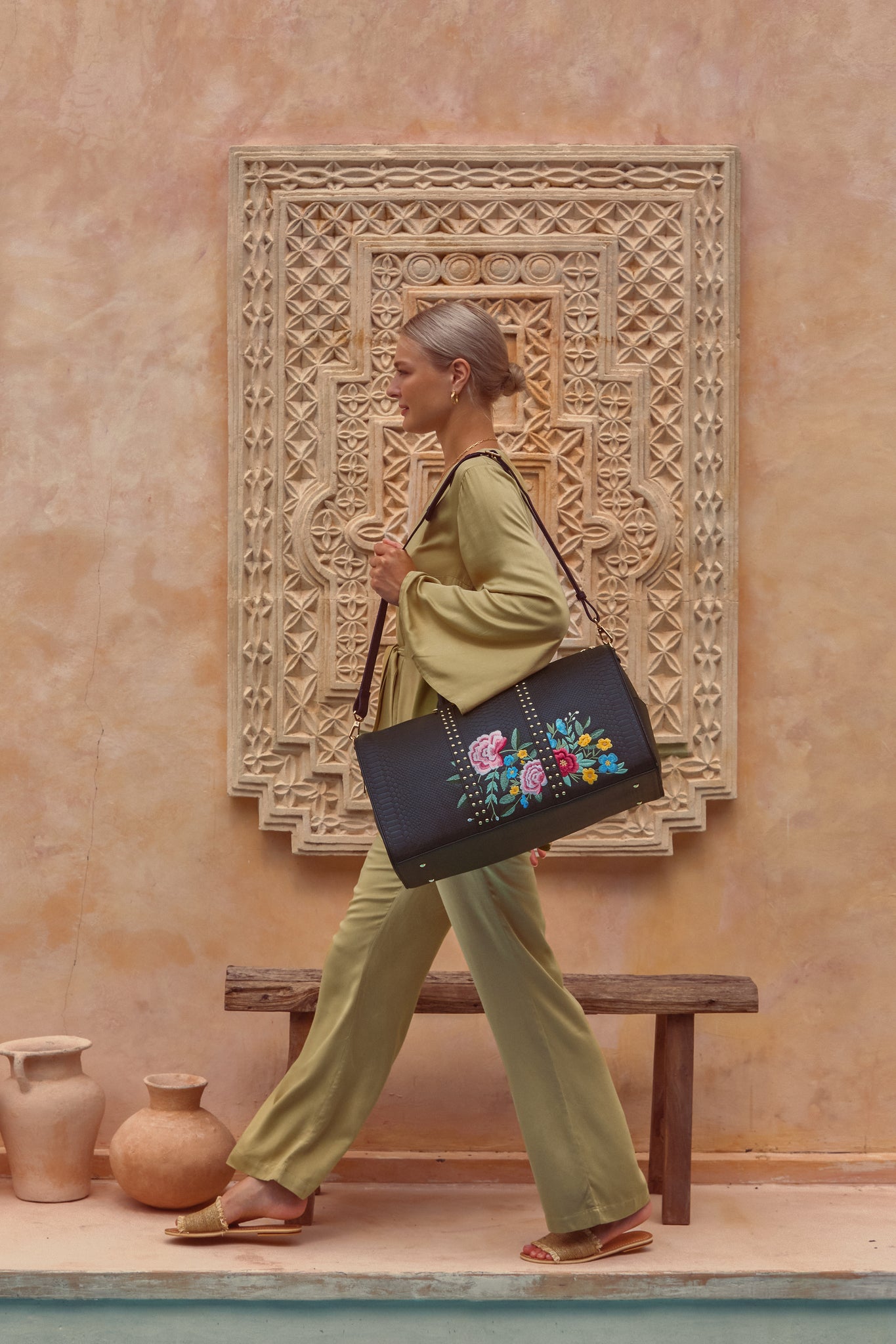 LATITU° LUXURY LUGGAGE & TRAVEL ACCESSORIES | Shop Now